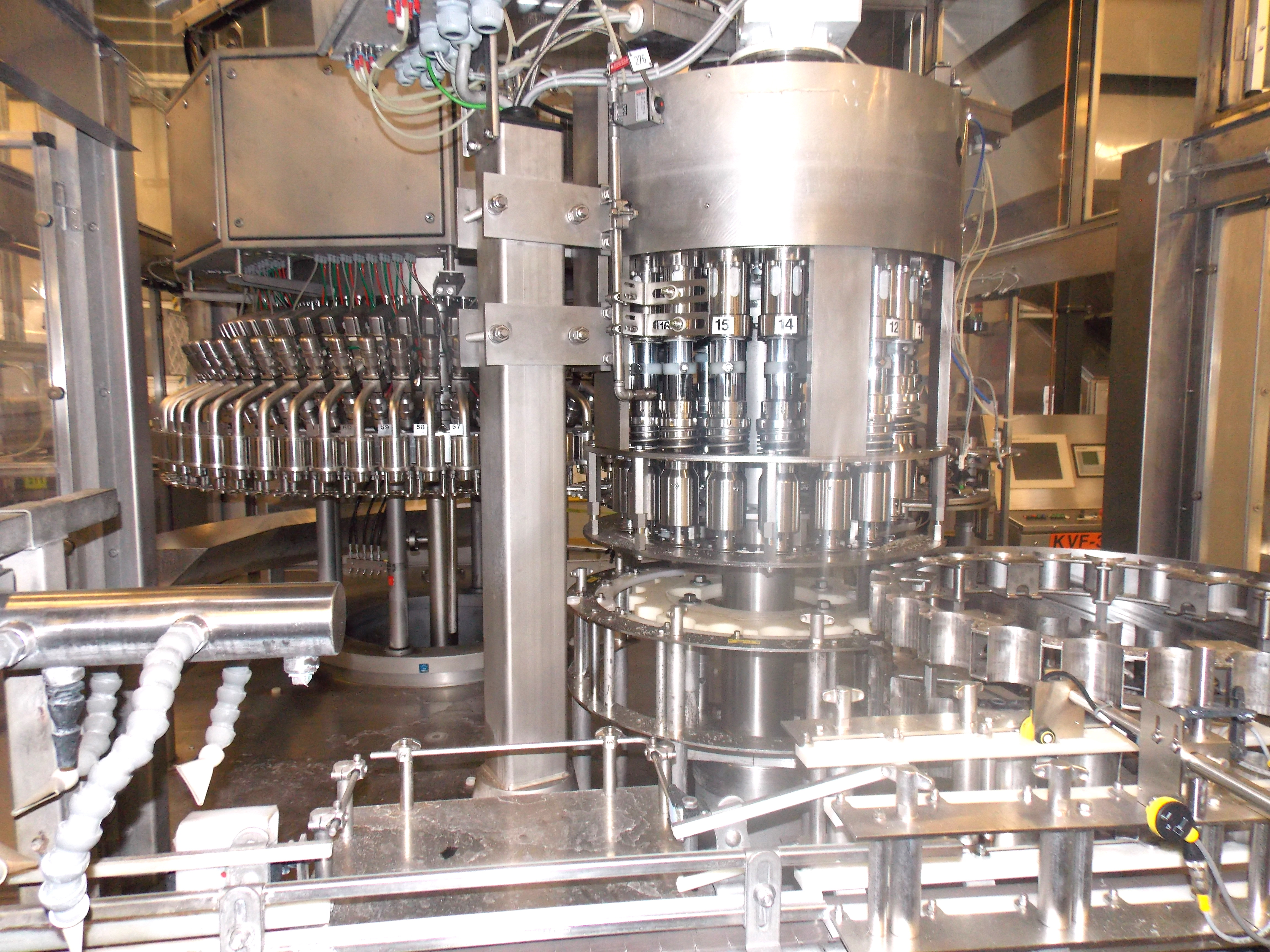 Krones Volumetric S-60 Valve Filler for PET Bottles - 2005 Installed ...