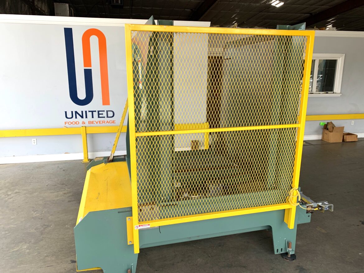 Columbia Free Standing Pallet Dispenser - United Food & Beverage