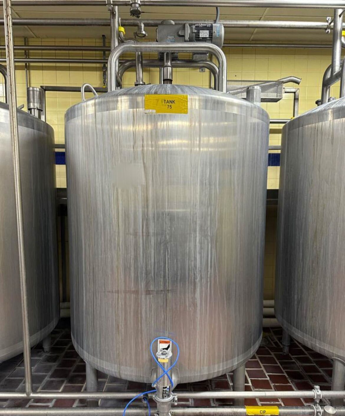 Walker 600 Gallon Stainless Steel Jacketed Mixing Tank - United Food ...