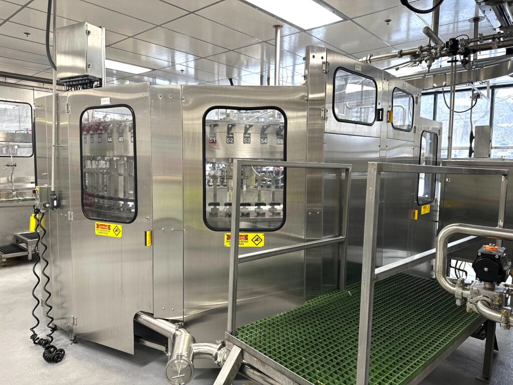 Bevcorp Crown 84 Valve Bottle Filler with Alcoa 21 Head Capper - United ...